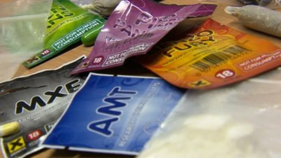 'Legal highs' review launched - BBC News