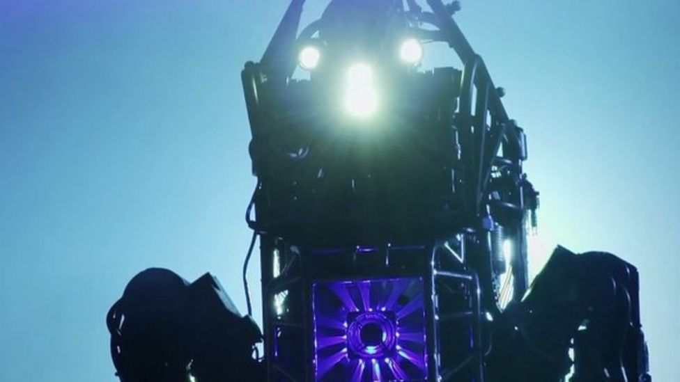 Robot mannequin to test armed forces' protective suits - BBC News
