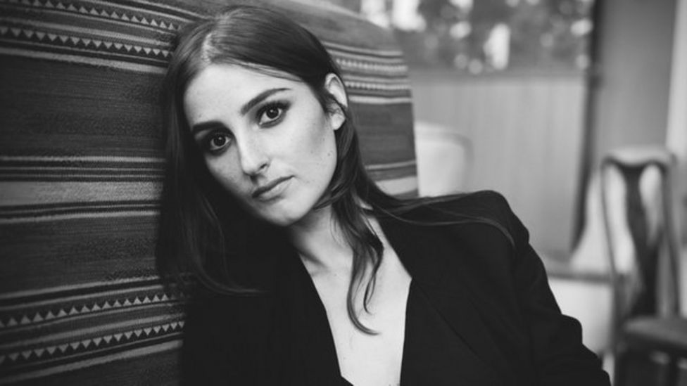 BBC Sound of 2014: Banks - BBC News