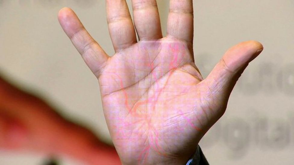 Amazon One: Palm scanner launched for 'secure' payments - BBC News