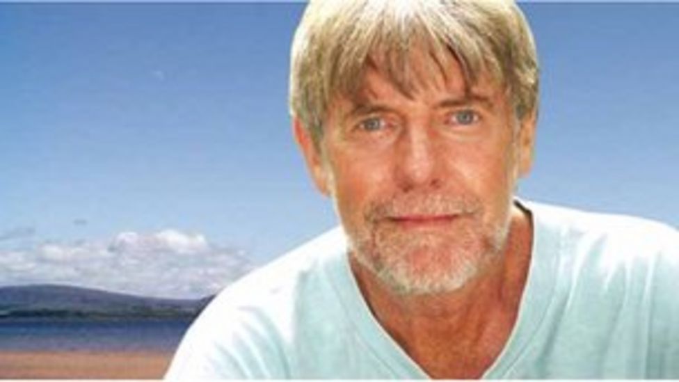 Far far from Ypres: Soldiers' songs shine light on WW1 attitudes - BBC News