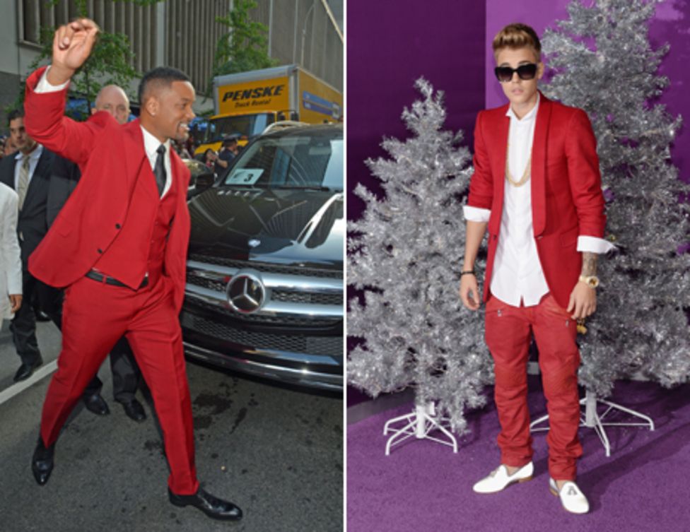 Lionel Messi and the hazards of a red suit - BBC News