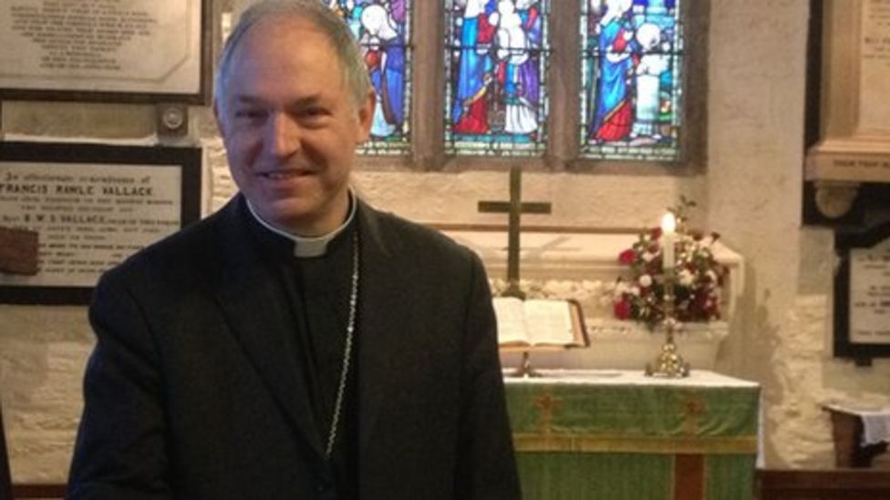 Right Reverend Robert Attwell backs women bishops - BBC News