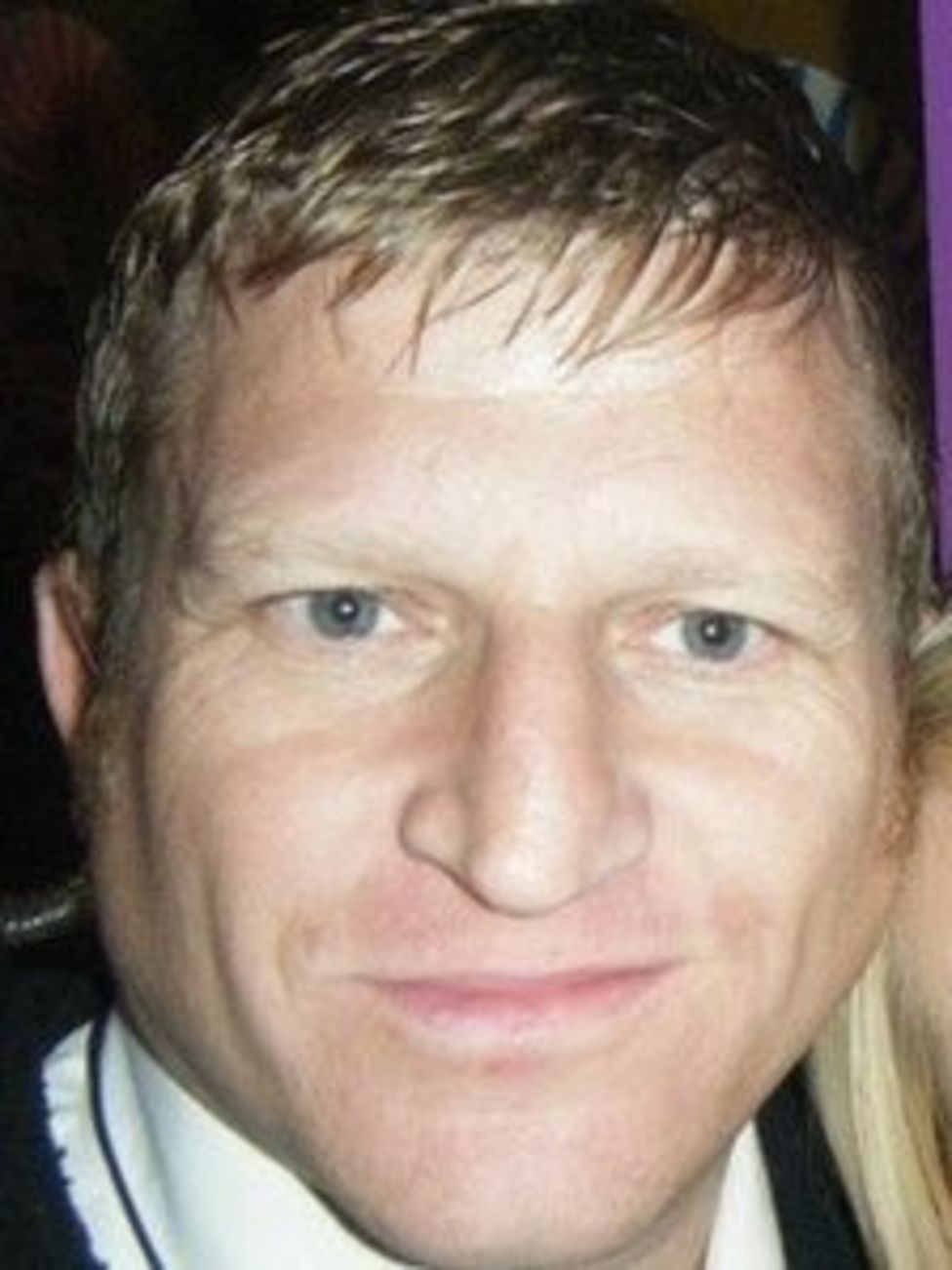 Simon Chase: Body of suicide bomb victim returns home - BBC News