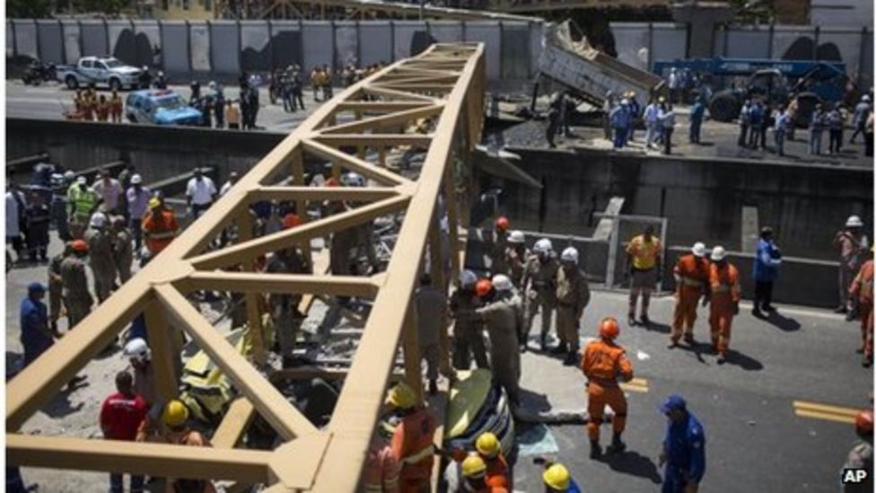 Rio bridge collapses after lorry crash, killing four - BBC News