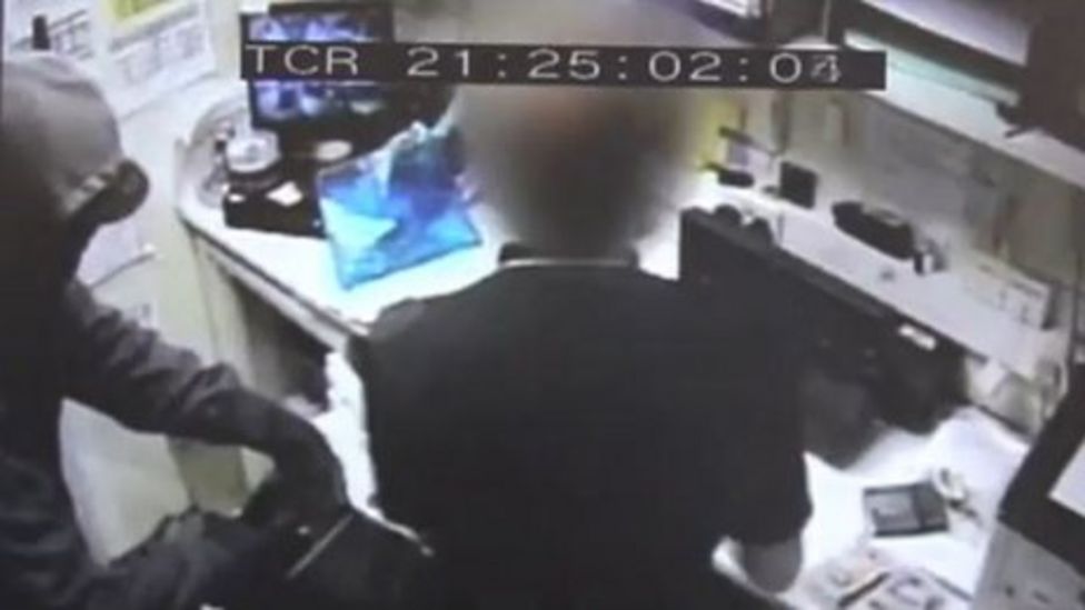 Three men jailed for Co-op supermarket robberies - BBC News
