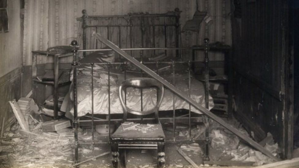 World War One: Zeppelin raid was Scotland's first air blitz - BBC News