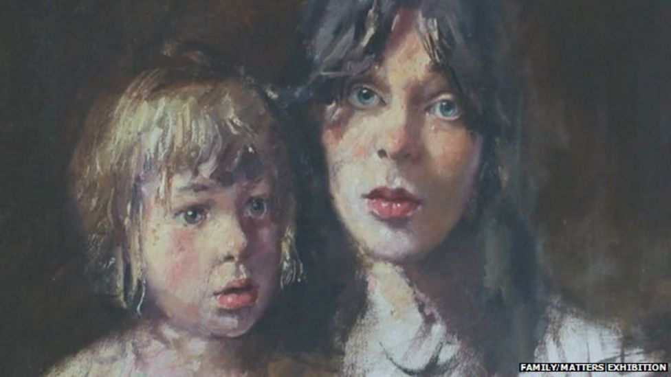Unseen Robert Lenkiewicz paintings exhibited at Hannahs - BBC News