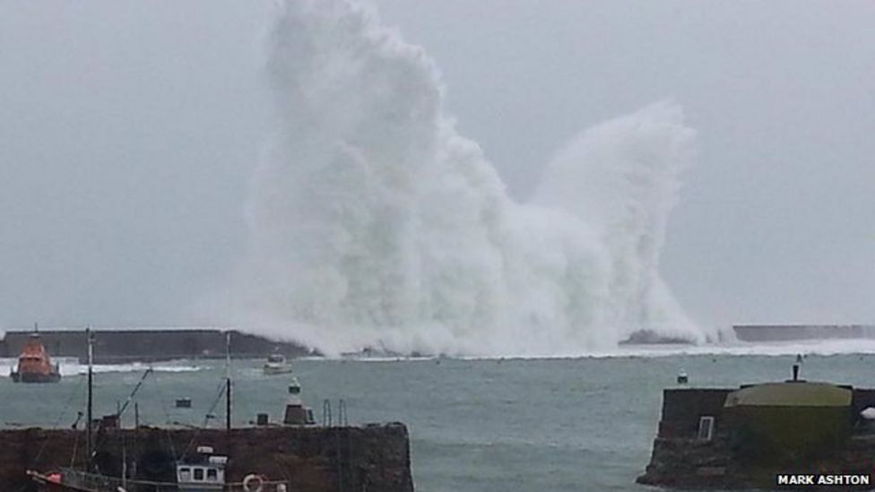 Alderney's Fort Clonque damaged by storm - BBC News