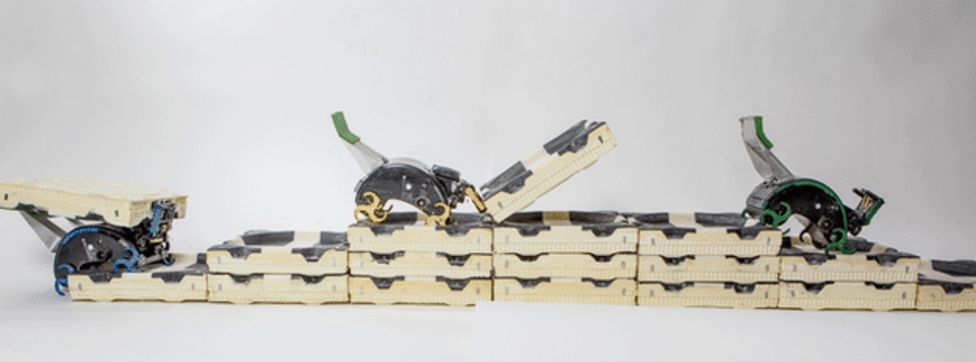 Robot army 'to help alleviate future floods' - BBC News