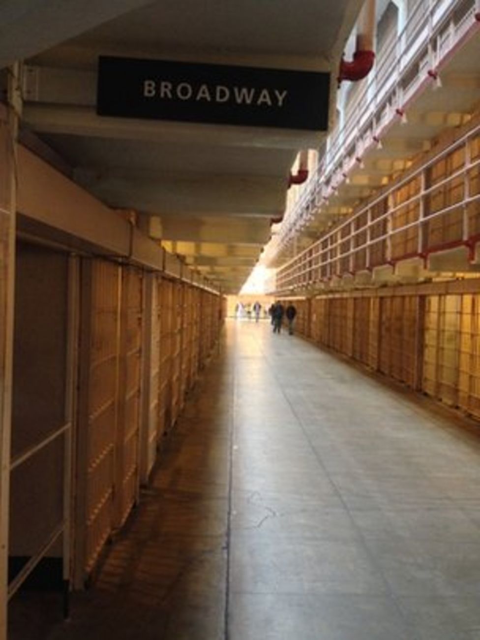 Hidden history found beneath Alcatraz - BBC News