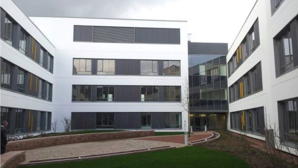 Musgrove Park Hospital's £34m building ready mid-March - BBC News