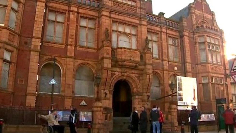 Merthyr town hall receives £8m new lease of life as arts centre - BBC News