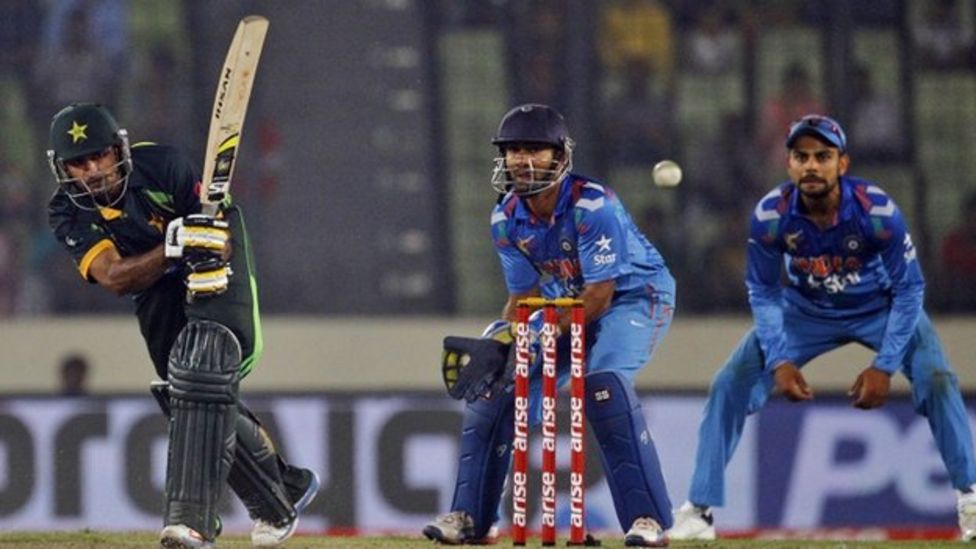 India drops sedition charge for Kashmiri students in cricket row - BBC News