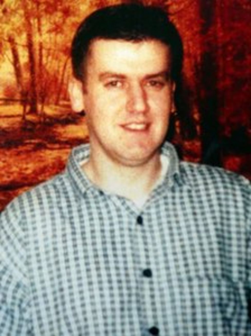 Robert Hamill murder: Charges linked to case to be reinstated - BBC News