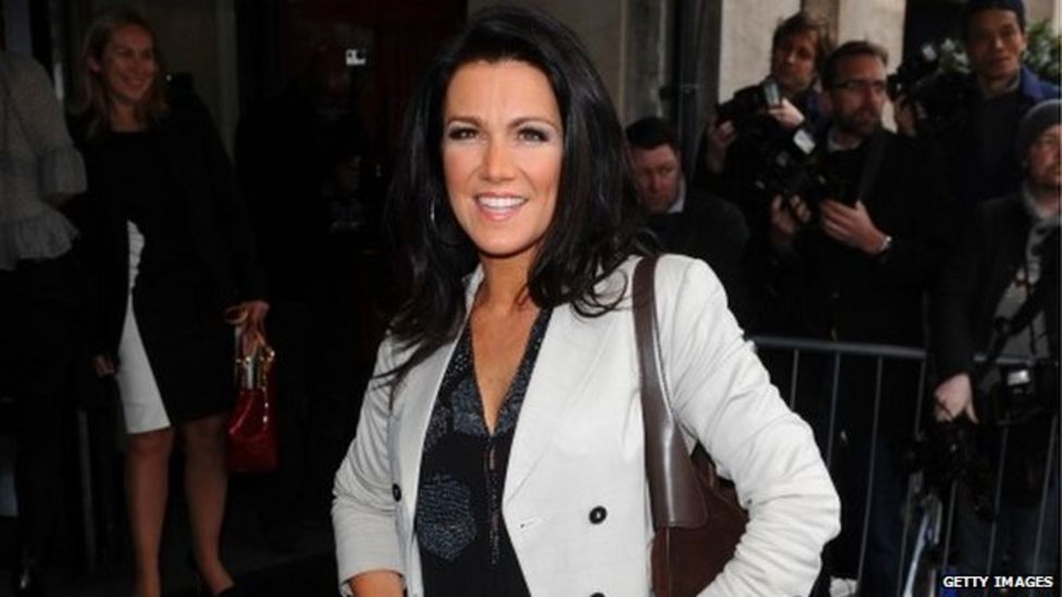 Susanna Reid wins newsreader of the year award - BBC News