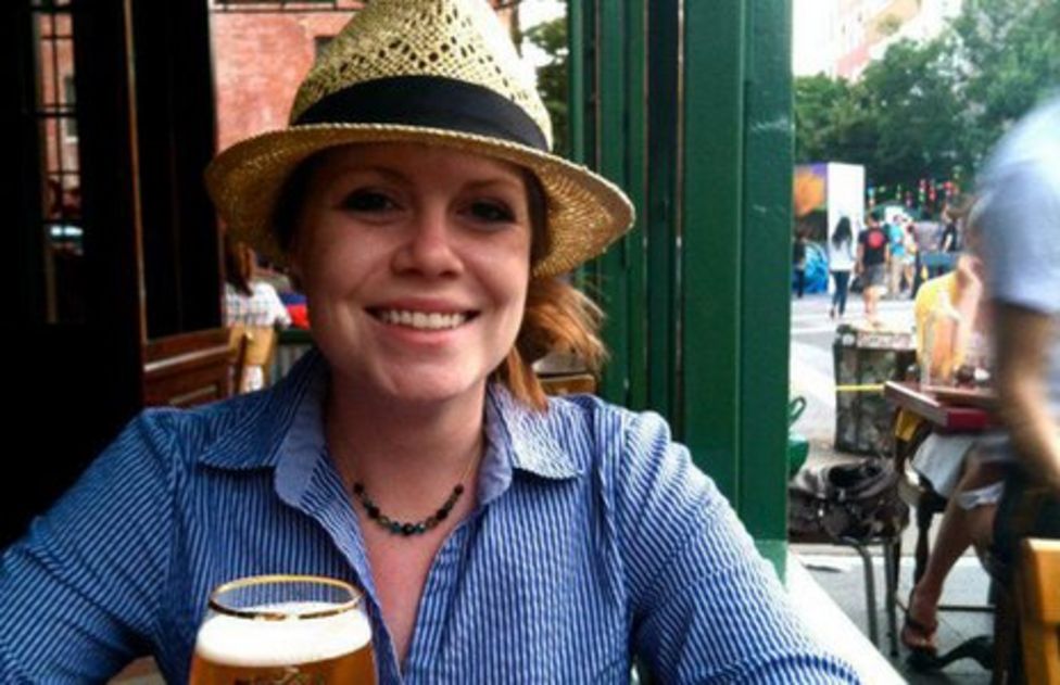 'You're too smart,' and other jibes about being single - BBC News