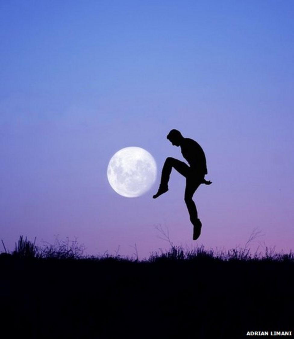 Photographer's creative shots of the Moon - BBC Newsround