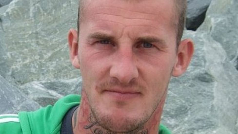 Daniel Walsh murder: Croft brothers found not guilty - BBC News