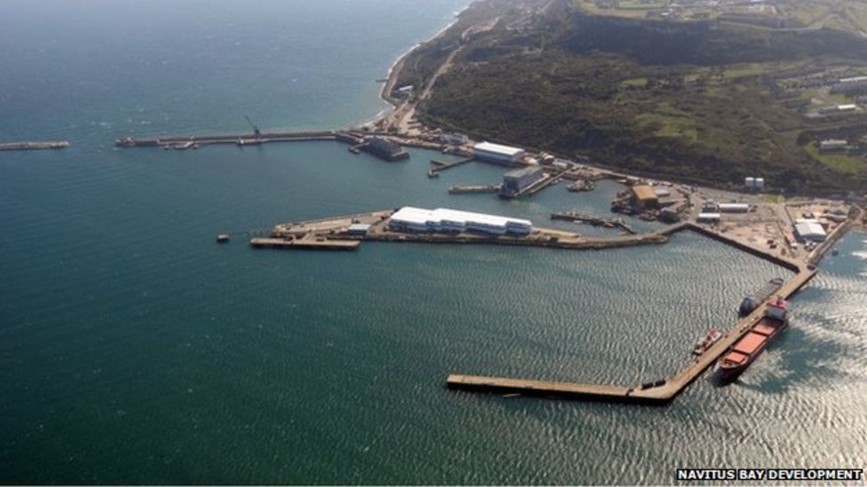 Navitus Bay wind farm considers port partnership - BBC News