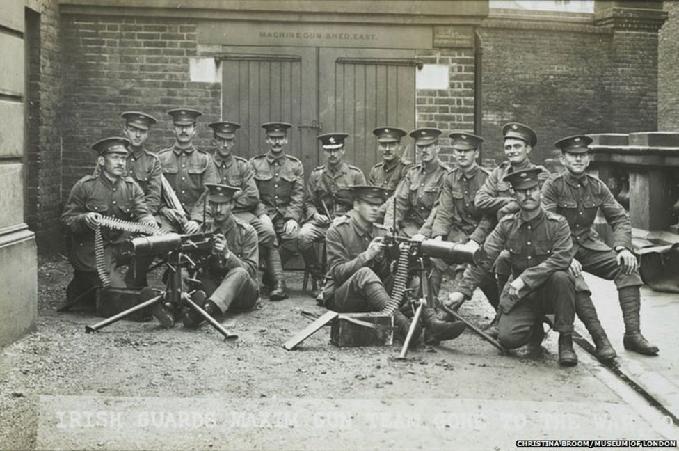 Christina Broom, Britain's first female press photographer - BBC News