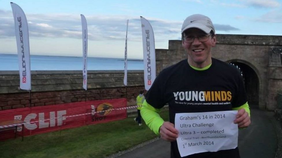 TV's Countdown gets Guinness World Record on 6,000th show - BBC News