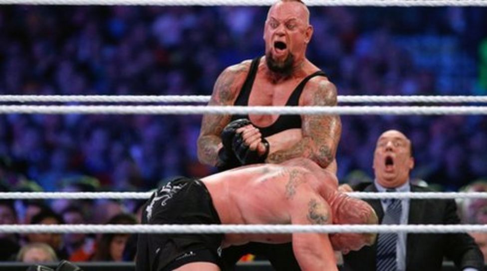 WWE shares slammed as TV deal fails to impress investors - BBC News