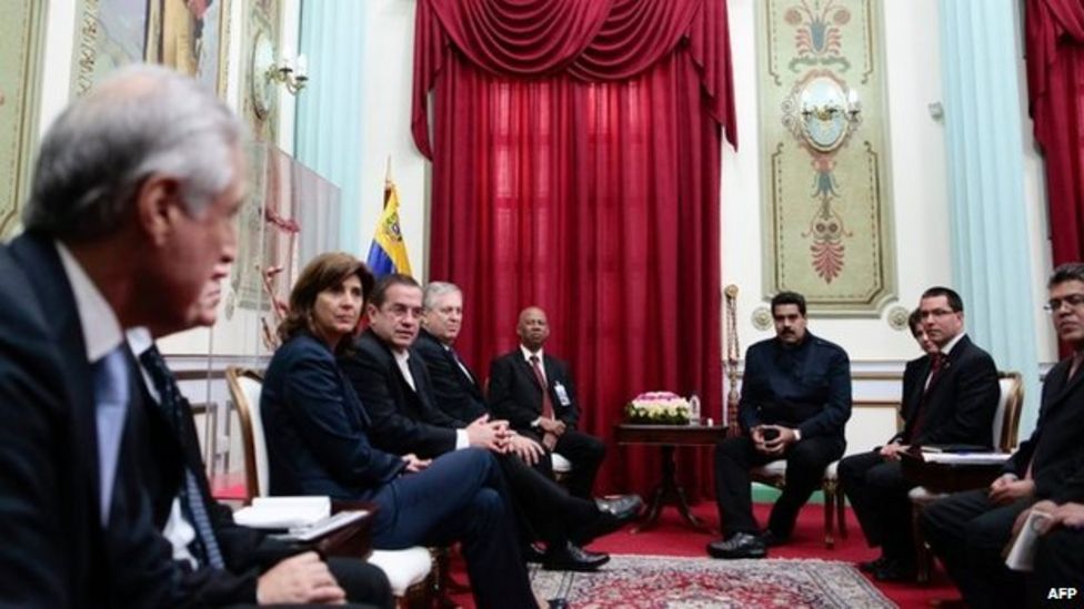 Venezuela opposition set terms for talks with president - BBC News