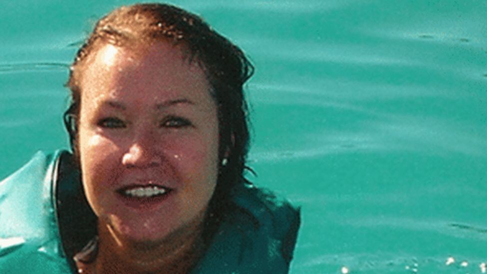 Maria Stubbings murder: Family call for public inquiry - BBC News