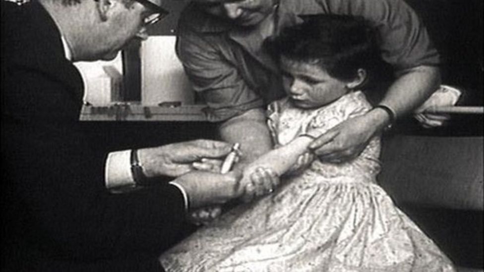 Researchers in Aberdeen targeting typhoid cure - BBC News