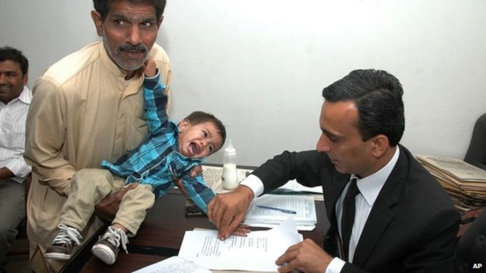 Pakistan court withdraws attempted murder case against baby - BBC News