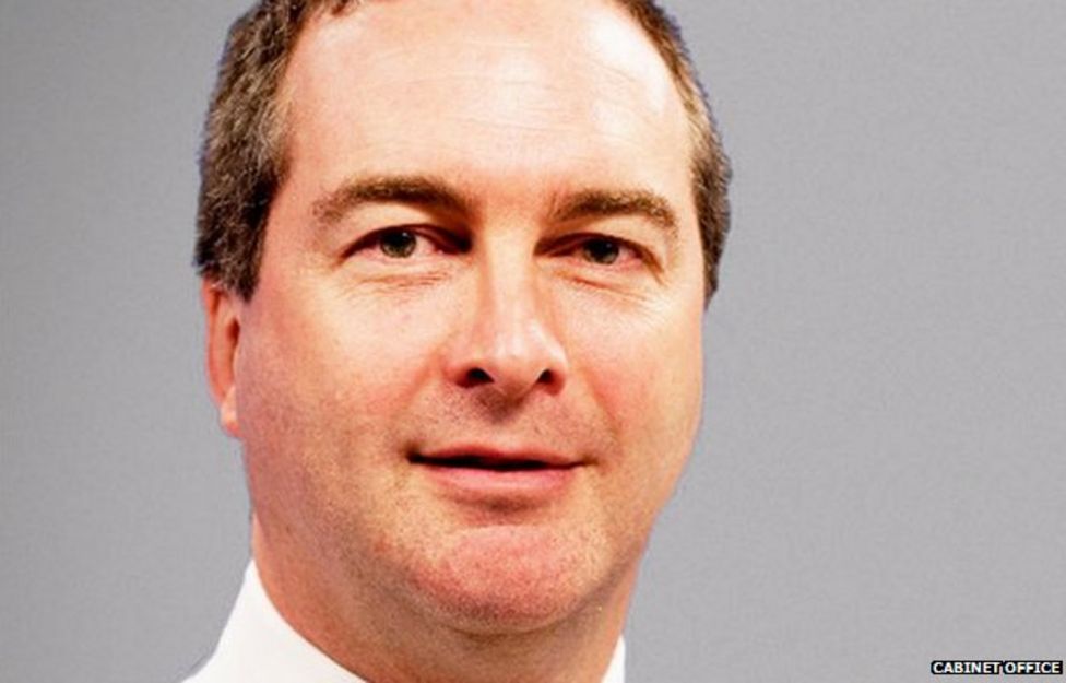 GCHQ names Robert Hannigan as its new chief - BBC News
