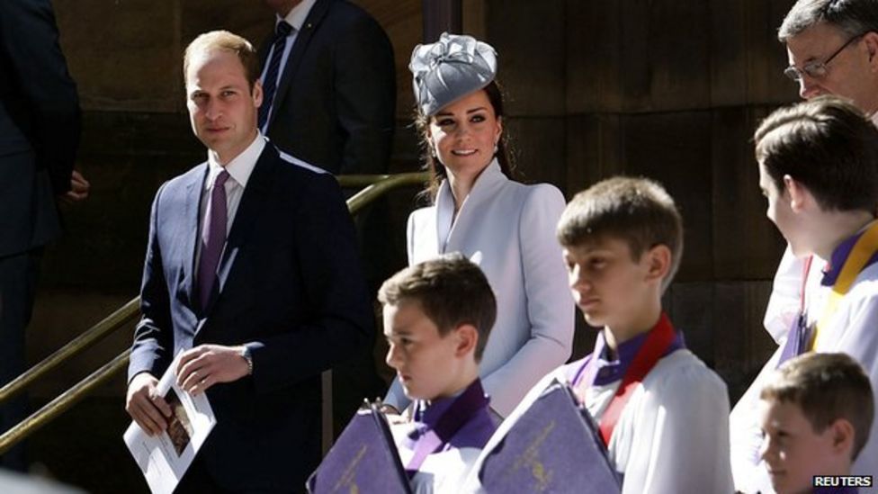 Duke and Duchess of Cambridge at Easter Sunday service - BBC News