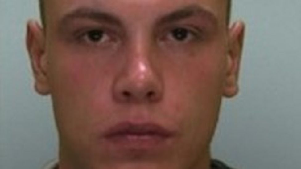 Four held in missing Nottingham man 'murder' inquiry - BBC News