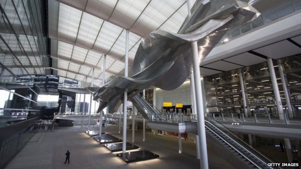 Heathrow Terminal 2 Slipstream sculpture unveiled at airport - BBC News