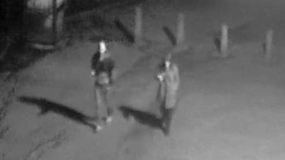 Colchester murders: Stabbing deaths 'could be linked' - BBC News