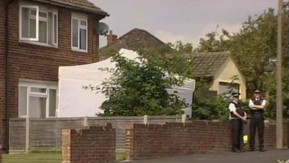 Kevan Thakrar: Killer compensated for damaged nose clippers - BBC News