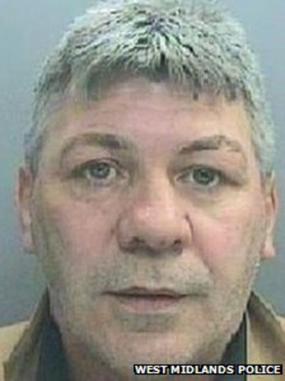 Wolverhampton Johnson brothers ordered to repay fraud cash - BBC News