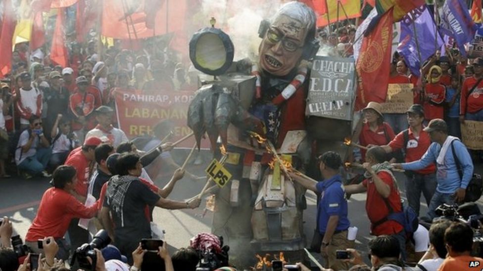 In pictures: May Day around the world - BBC News