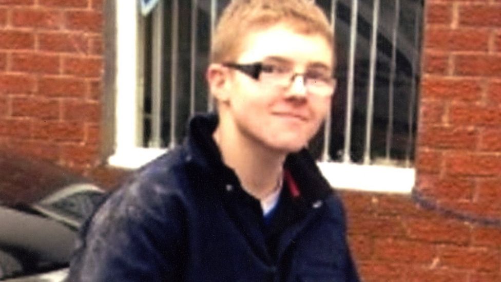 'Sextortion' suspects deny involvement in Daniel Perry case - BBC News