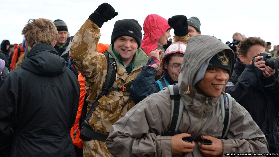 In pictures: Dartmoor Ten Tors Challenge takes off - BBC News