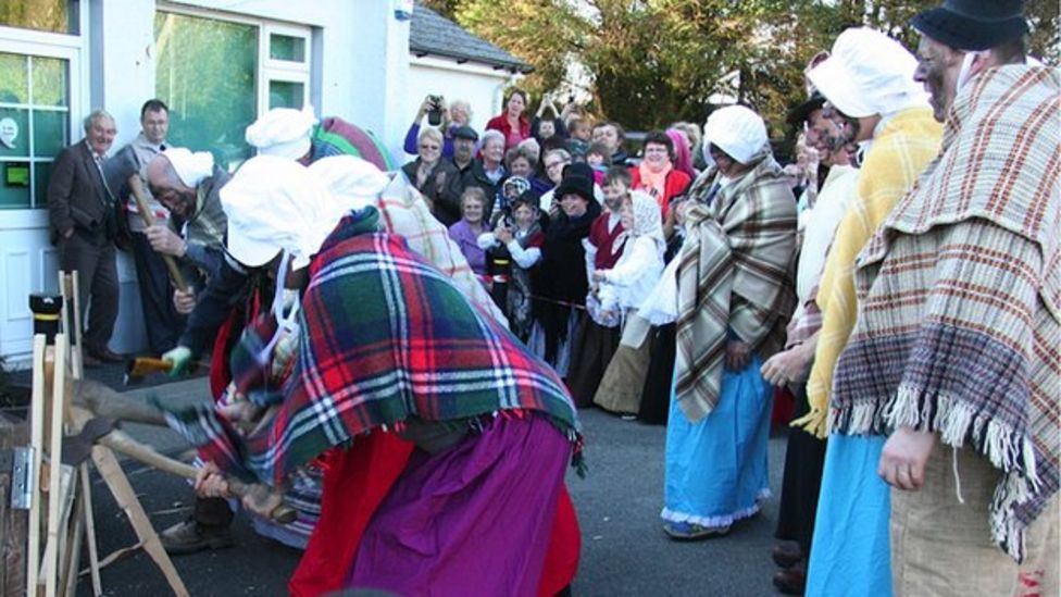 Ail-greu terfysg Merched Beca i nodi 175 mlynedd - BBC Cymru Fyw