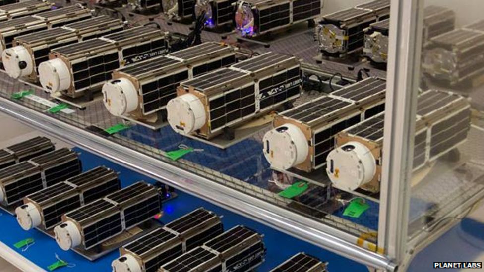 Mini-satellites send high-definition views of Earth - BBC News