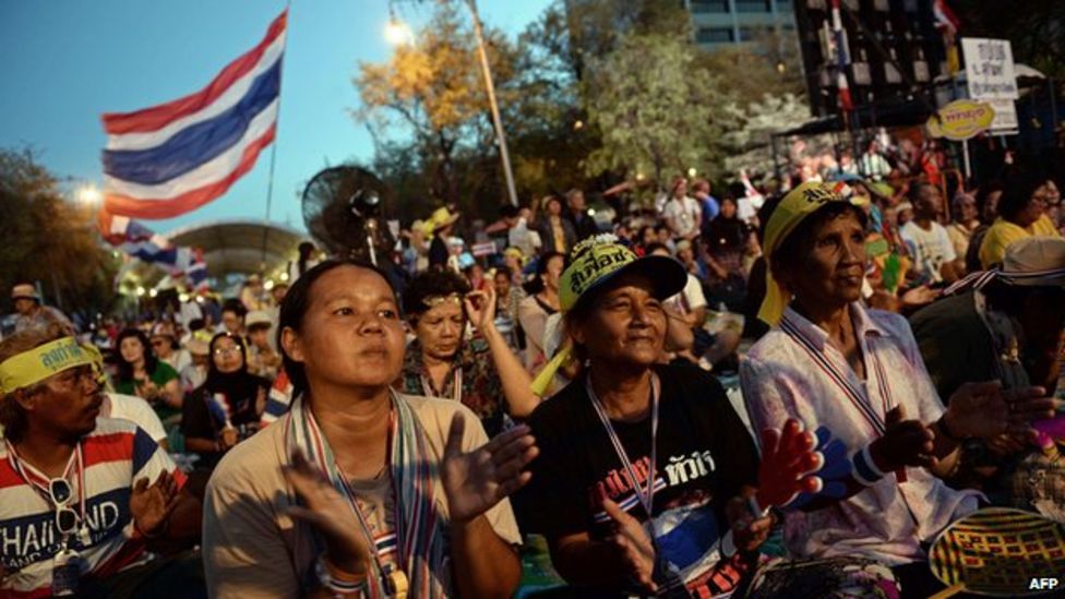 In pictures: Thailand's coup - BBC News