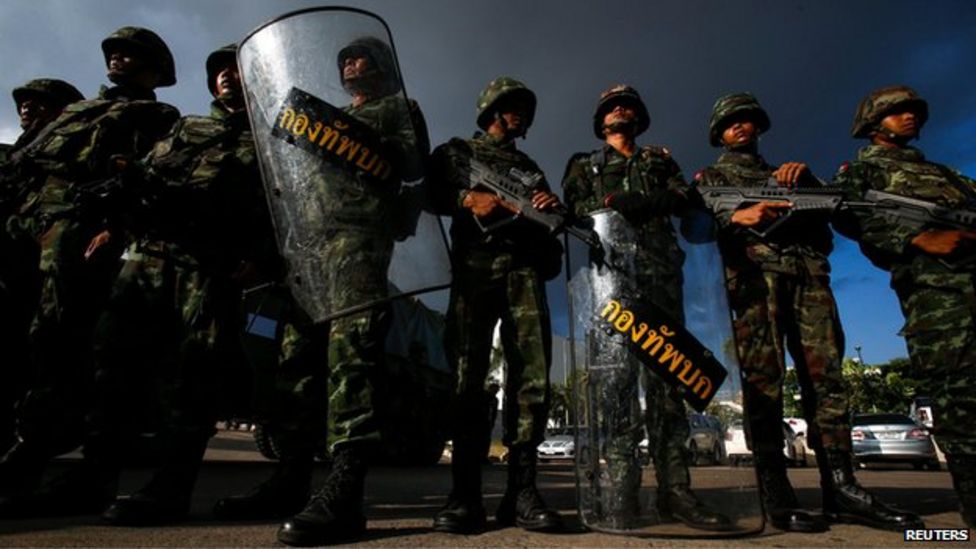 In pictures: Thailand's coup - BBC News