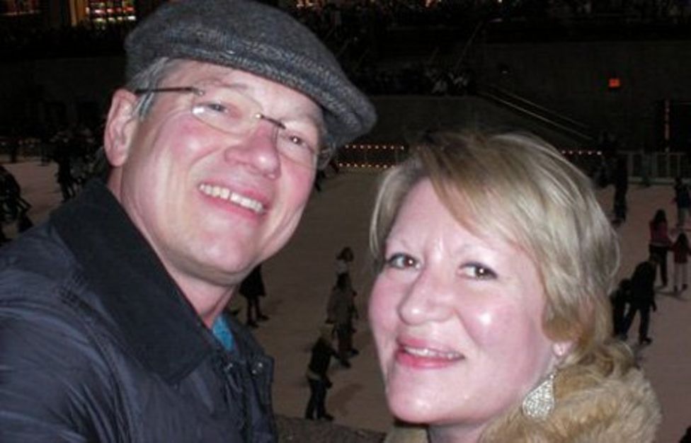 The brave new world of DIY faecal transplant - BBC News