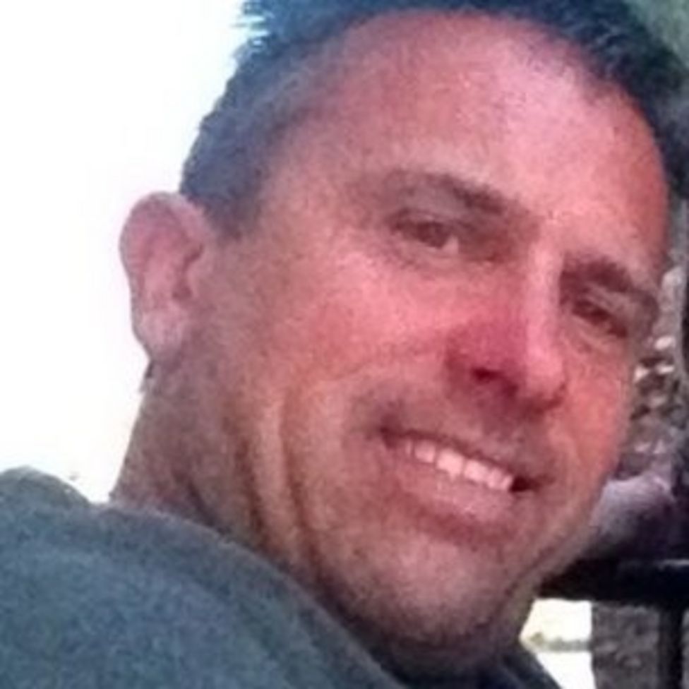 Tribute to motorcyclist Nigel Davies killed in crash - BBC News