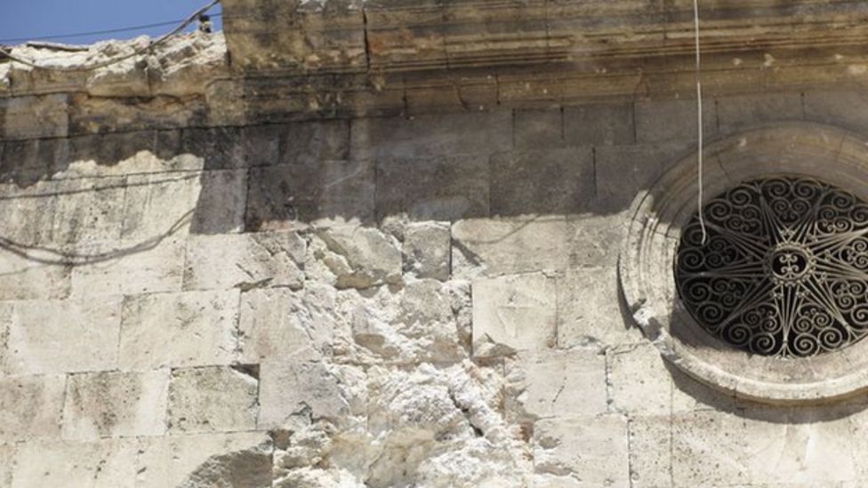 Syria conflict: The suffering civilians of west Aleppo - BBC News