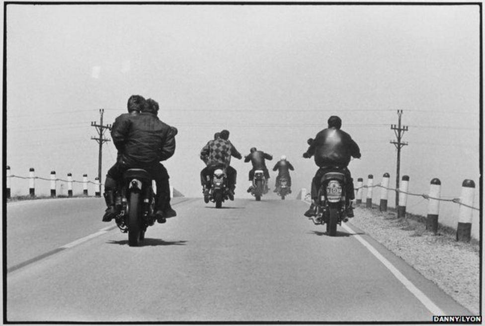 Outlaws on the open road - BBC News