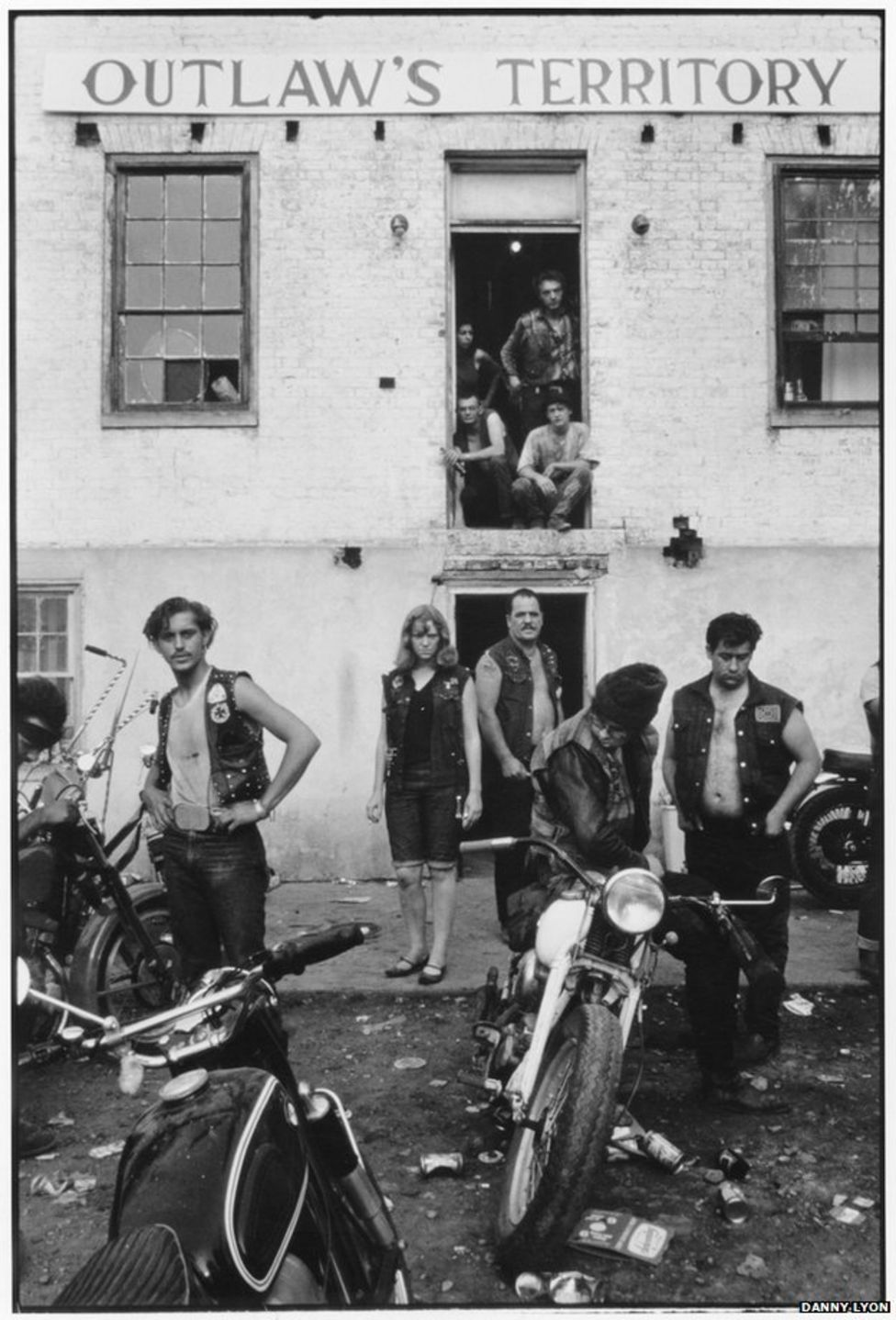 Outlaws on the open road - BBC News